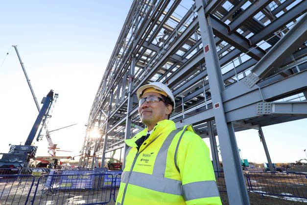 First pillar ceremony unveils start of construction on AESC's second UK ...